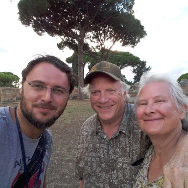 Simone L - Eyes of Rome tour guide